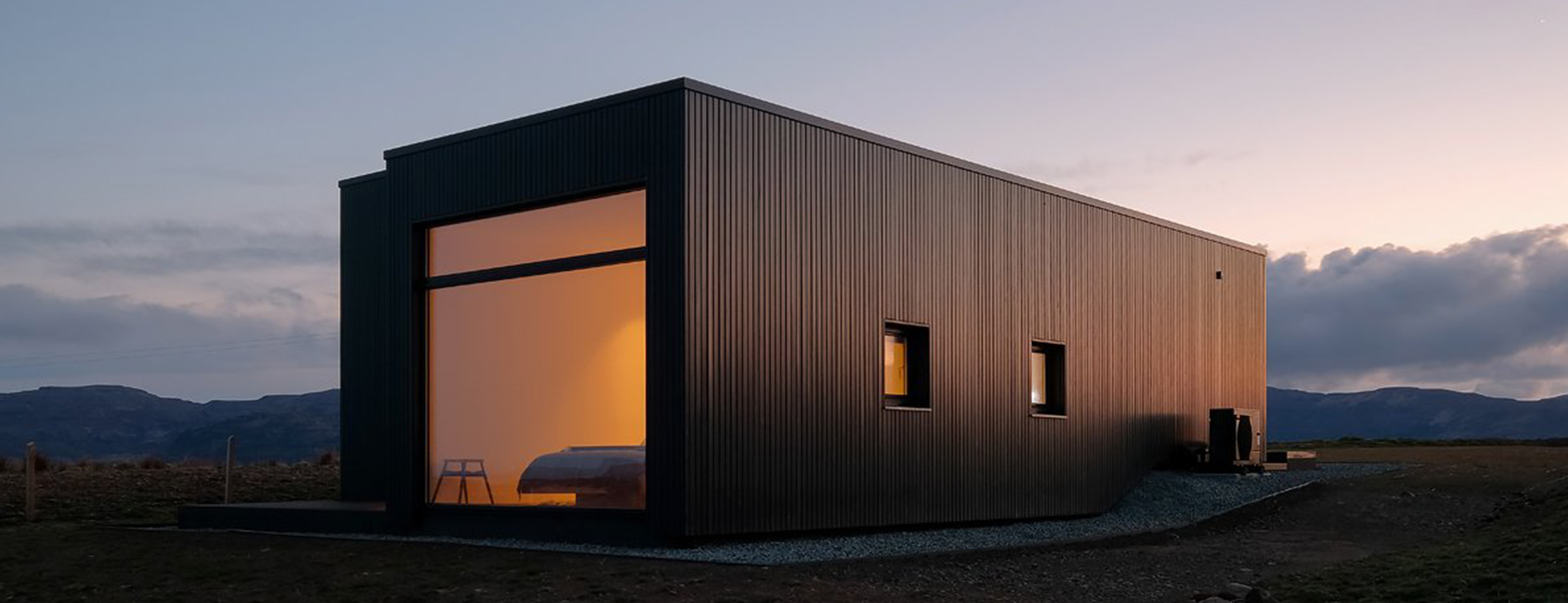 Book the dramatic Harlosh black h house and explore the craggy Isle of ...