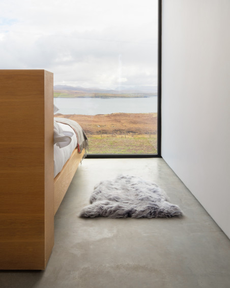 Book the dramatic Harlosh black h house and explore the craggy Isle of ...