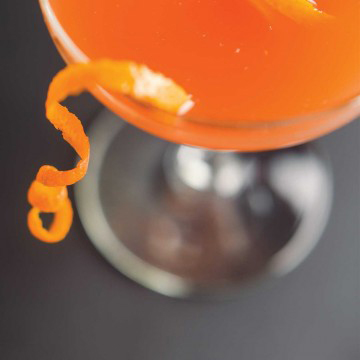 3 Cocktails: Damn The Weather | Huckberry