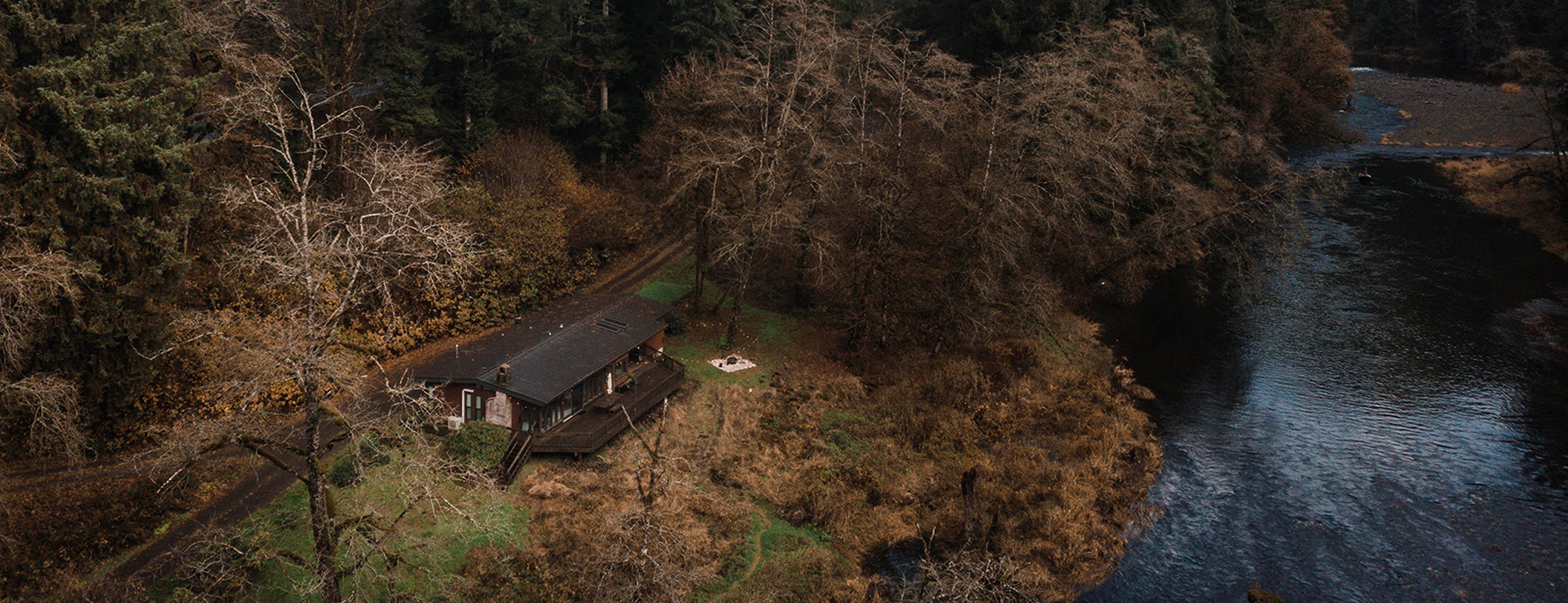 Mid-Century Masterpiece: This Fishing Cabin of Don Draper's Dreams ...