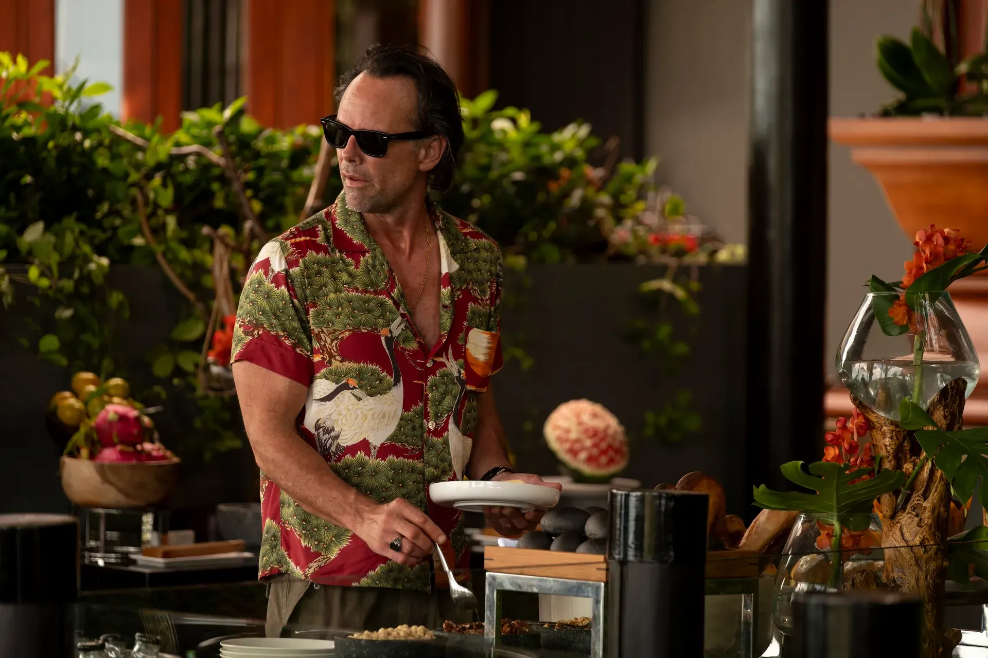 On this Season of the White Lotus, Walton Goggins Put on a Masterclass ...