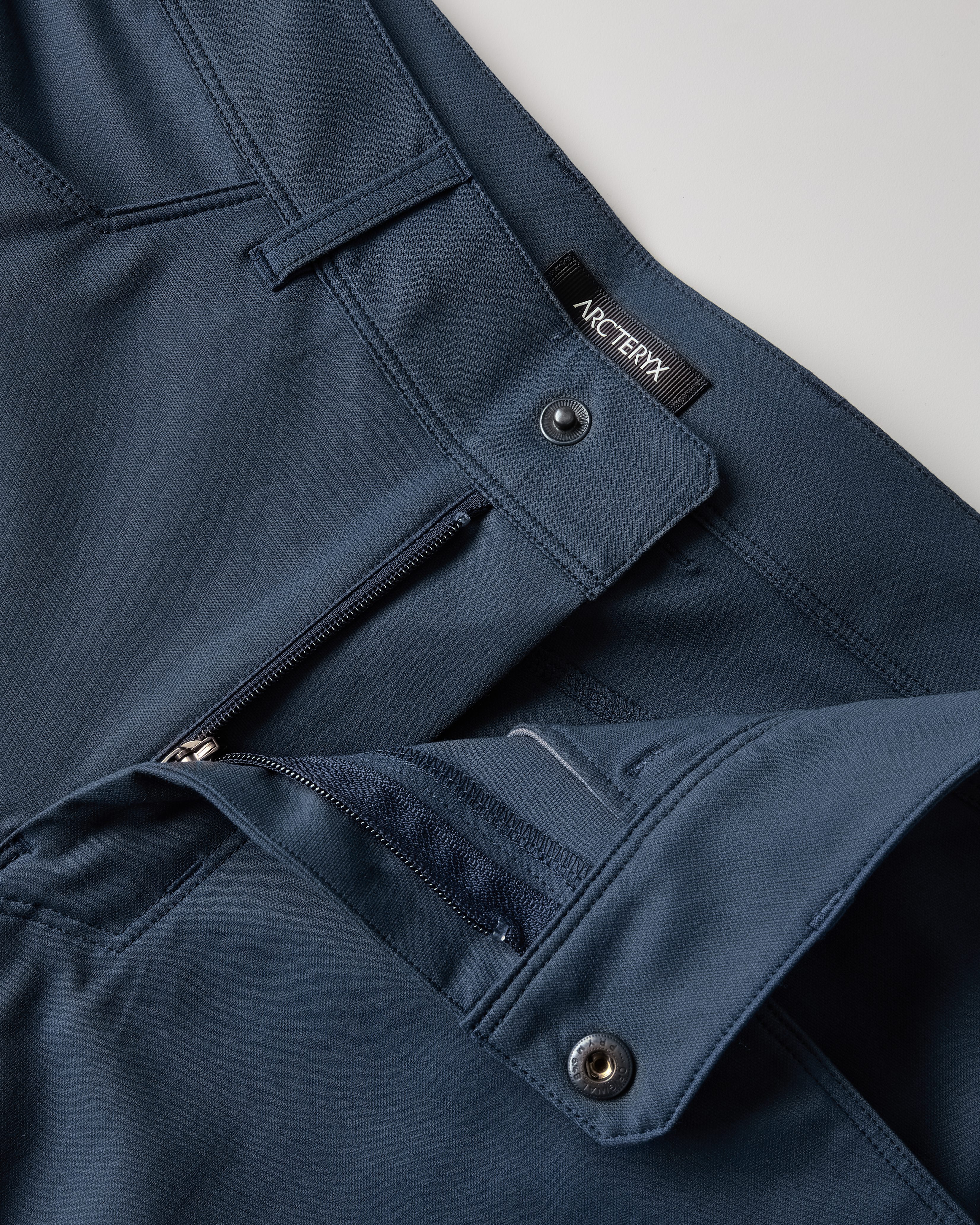 Arc'teryx Kragg Cotton Pant - Black Sapphire | 5 Pocket Pants