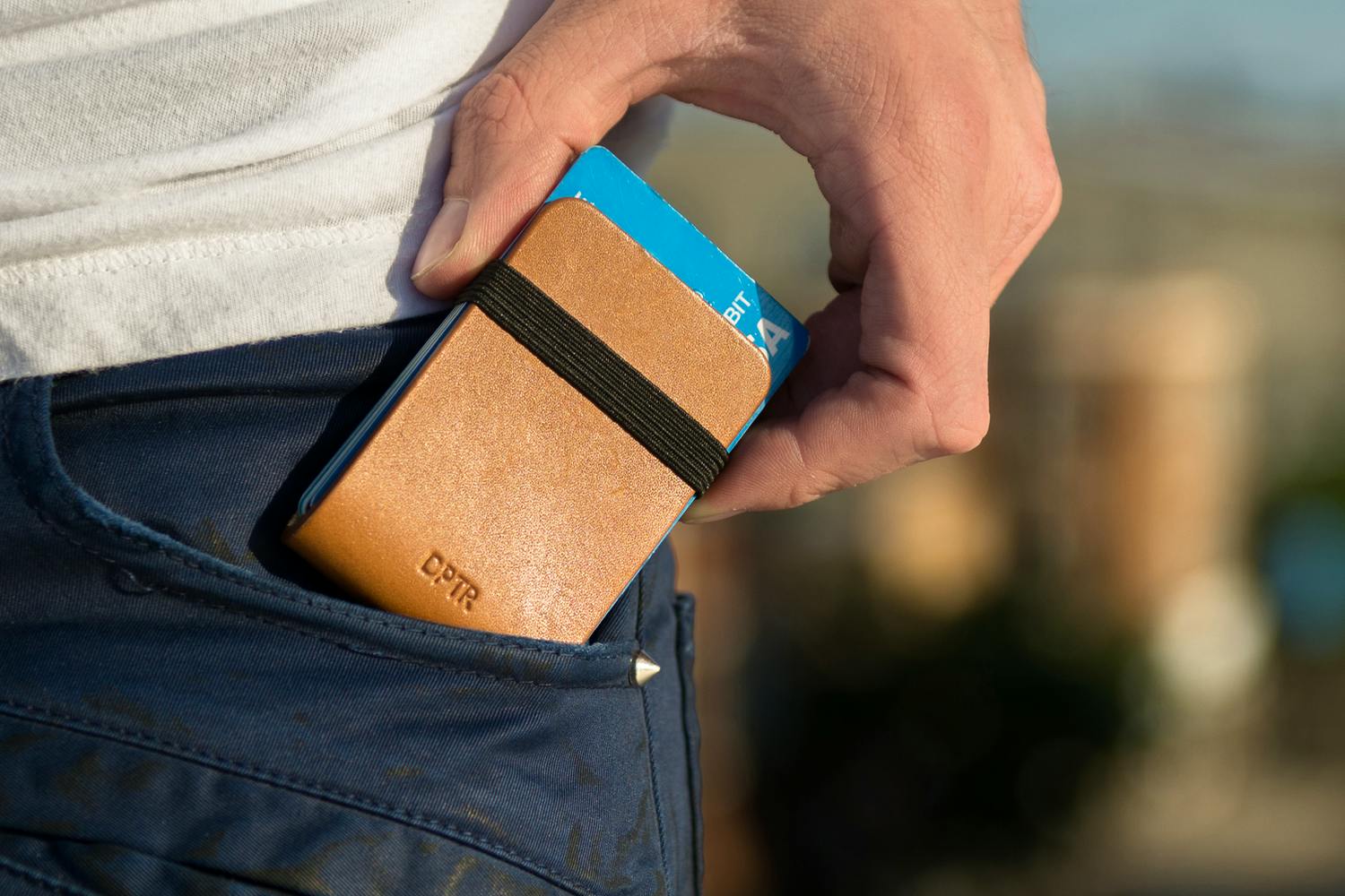 10 Best Minimalist Wallets for Men | Huckberry