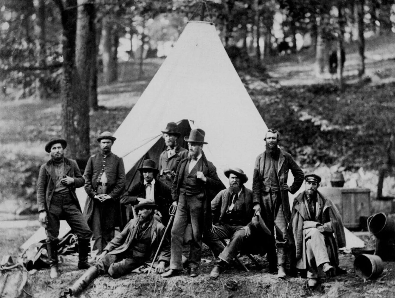 A Brief History of the Tailgate | Huckberry