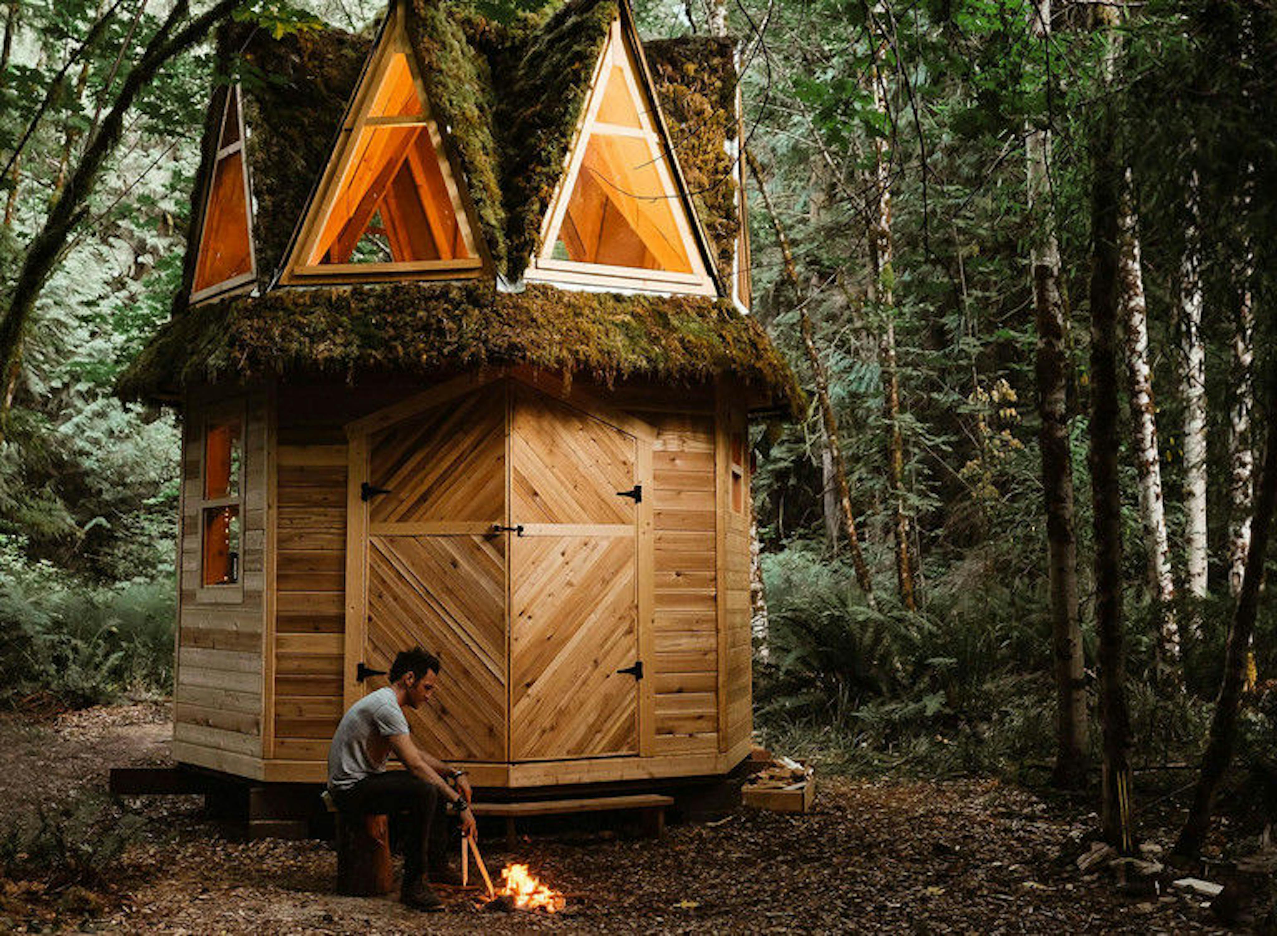 Inside Cabinland, the Pacific Northwest’s Newest Off-the-grid Paradise ...