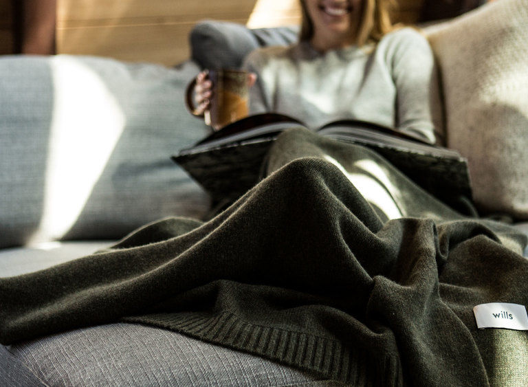 6 Blankets to Keep You Warm All Winter | Huckberry